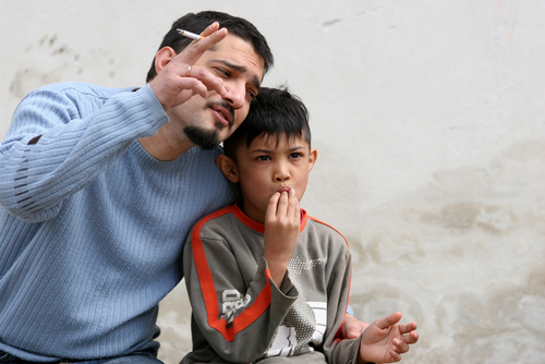 Psych News Alert: Smokers' Children Miss More School Days