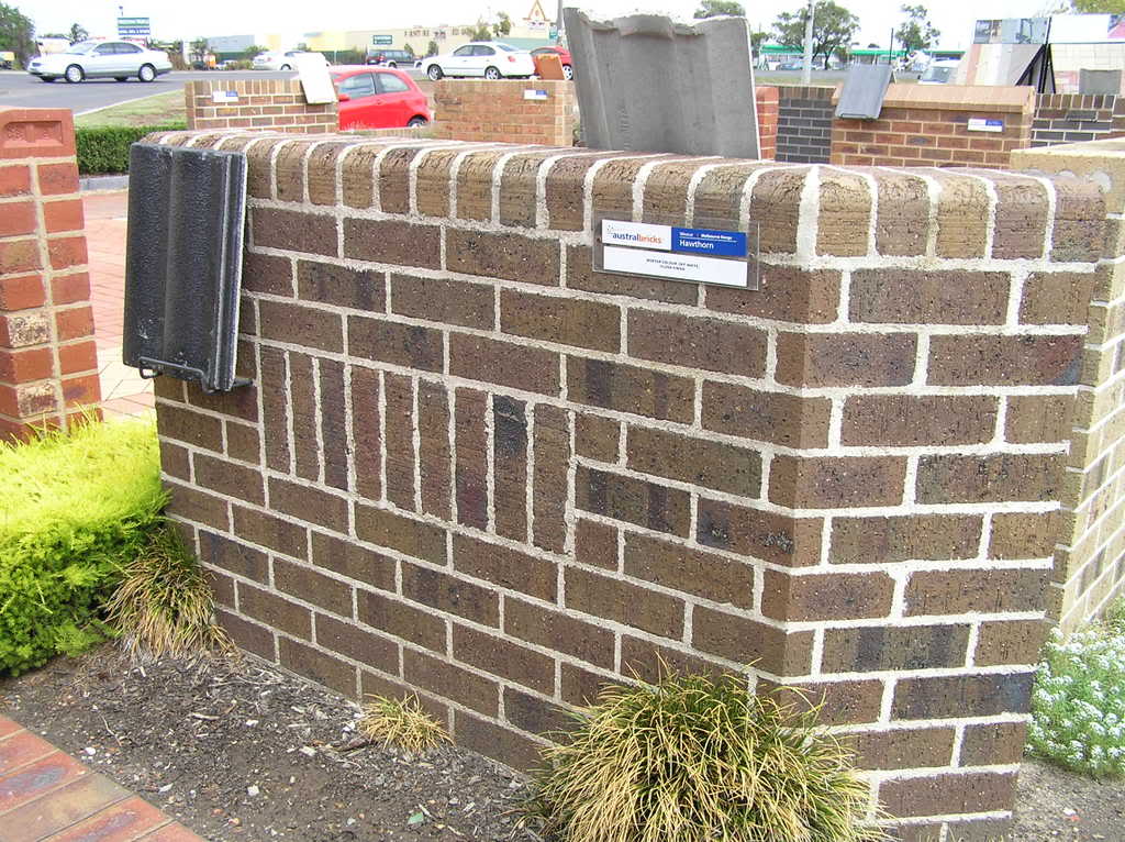 Kallara 33: Choosing Brick Colours