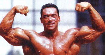 world bodybuilders pictures: canadian muslces man claude groulx