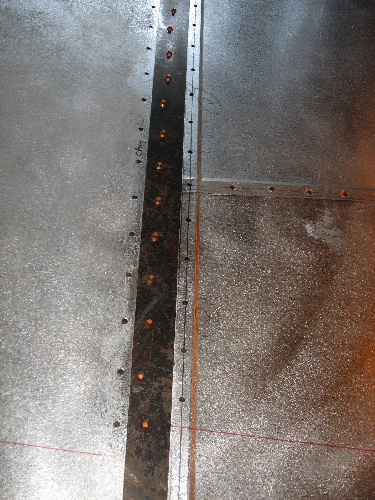 HEAVY METAL WORKS: Metal Wind Screen