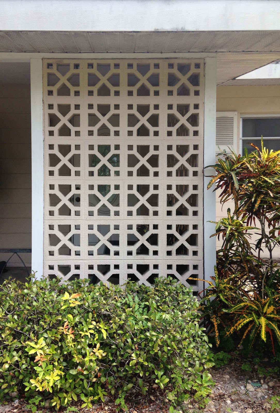 Architecture in Sarasota: Breeze Blocks in Sarasota