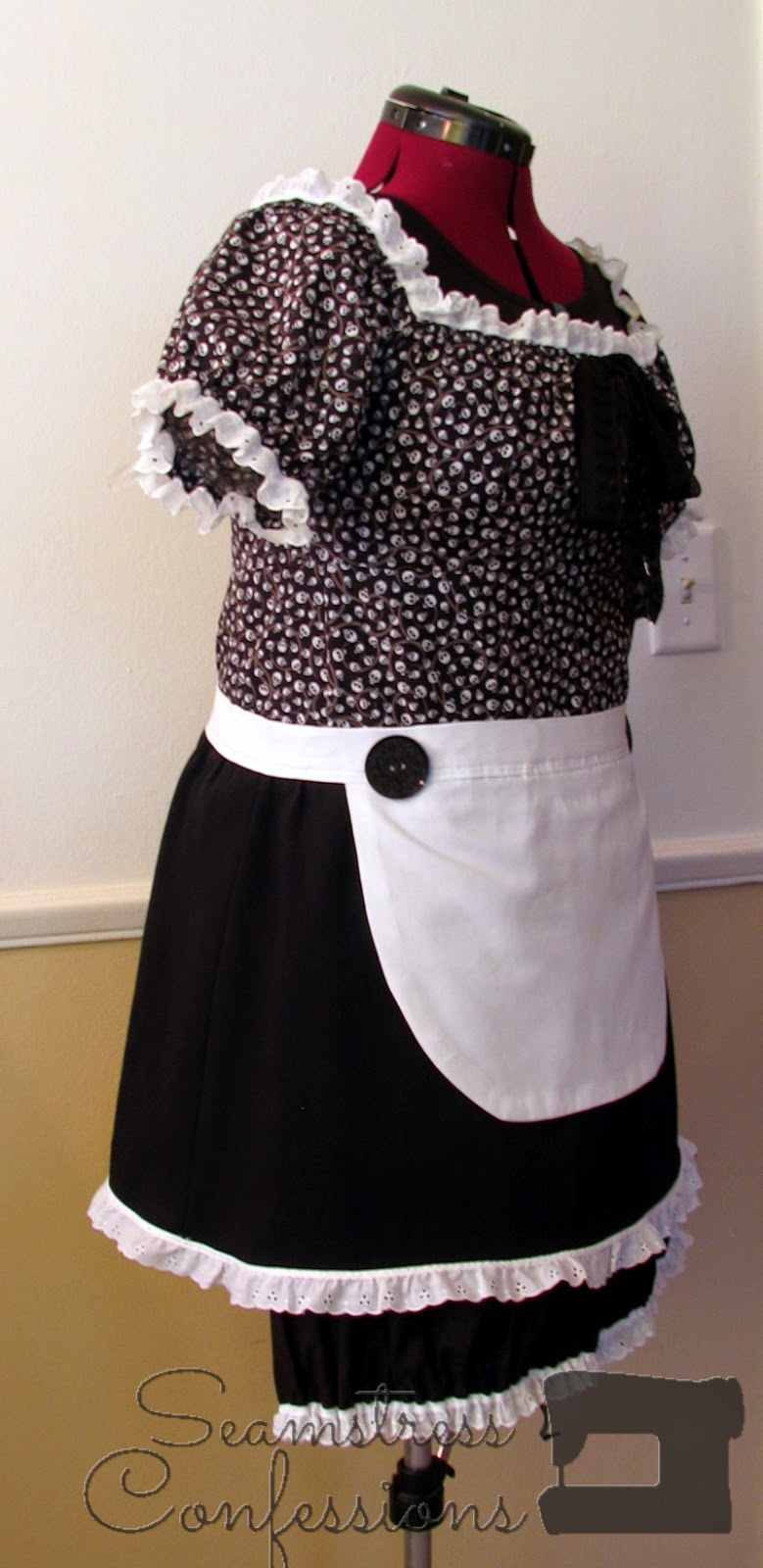 Confessions of a Seamstress: Gothic Raggedy Ann - Part 2