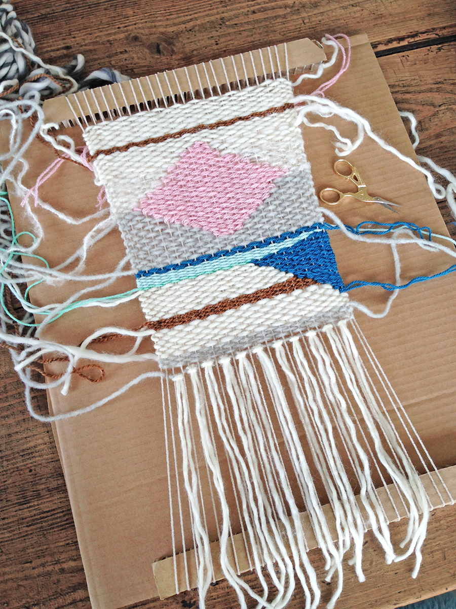 Mon premier tissage : DIY ultra-facile | pour mes jolis mômes, mais pas ...