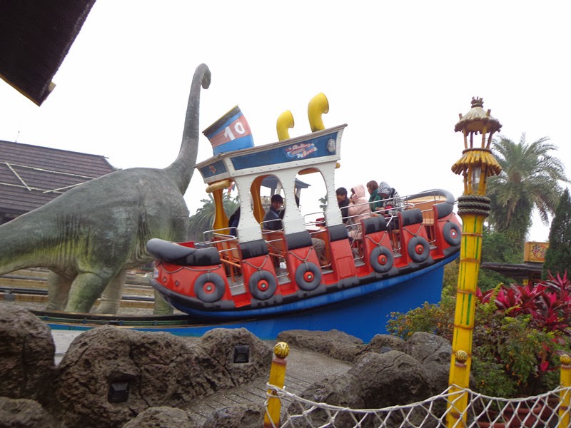 Lee Chin's Secret Garden: Leofu Village Theme Park