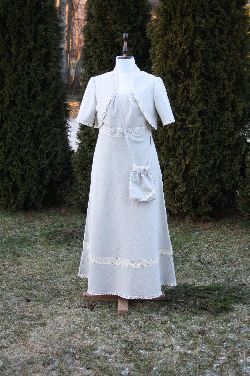 Rahvuslikud riided ja rahvariided