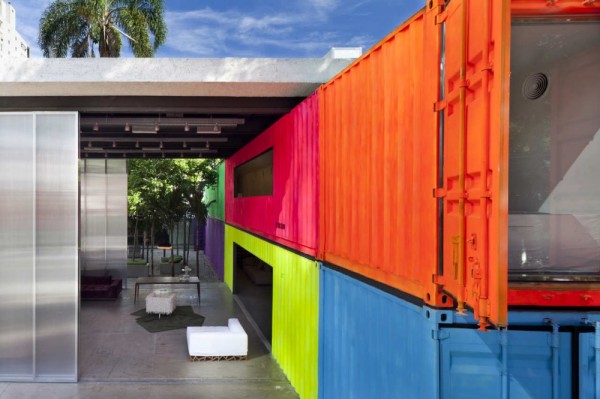 Shipping Container House in Sao Paulo, Brazil by Marcio Kogan Maret ...