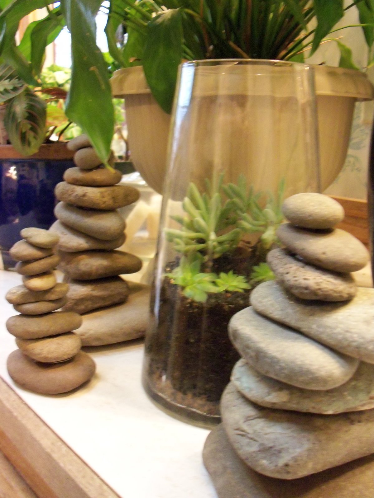 Make The Best of Things: DIY Zen Stone Stacks