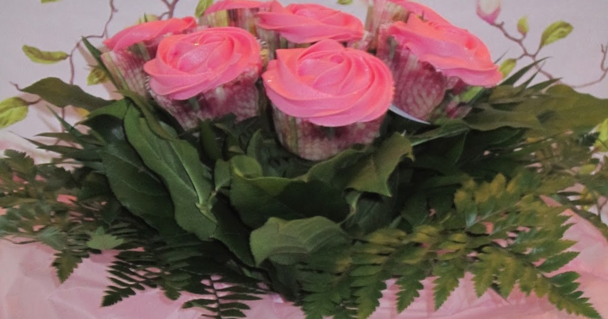 Kagemums: En buket roser