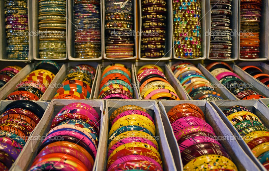 From Kashmir to Kanyakumari: India’s Regional Bangles – The Cultural ...