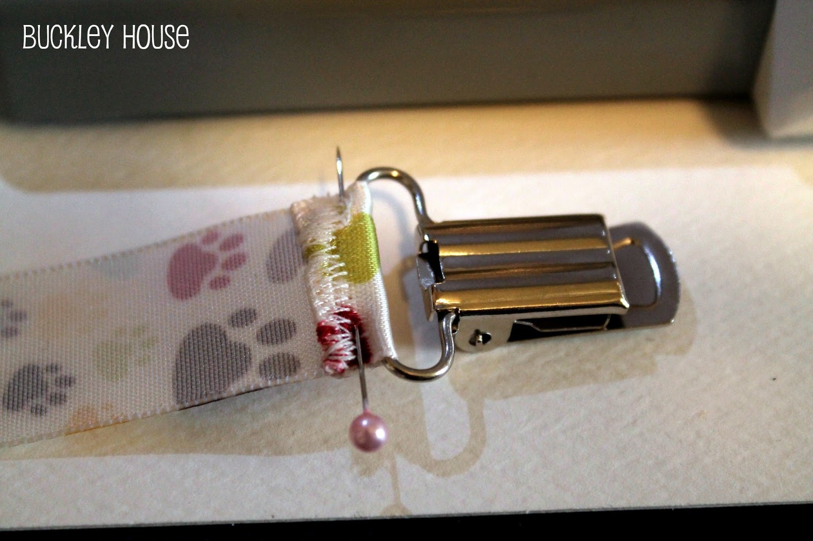 Itty Bitty Blog: Pacifier Tether