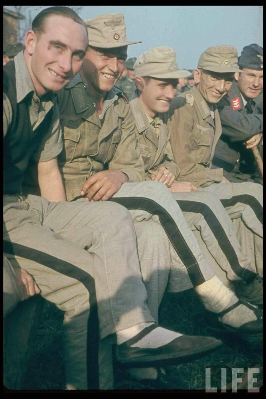 World War II in Color: German POWs Arrived in Germany for Repatriation