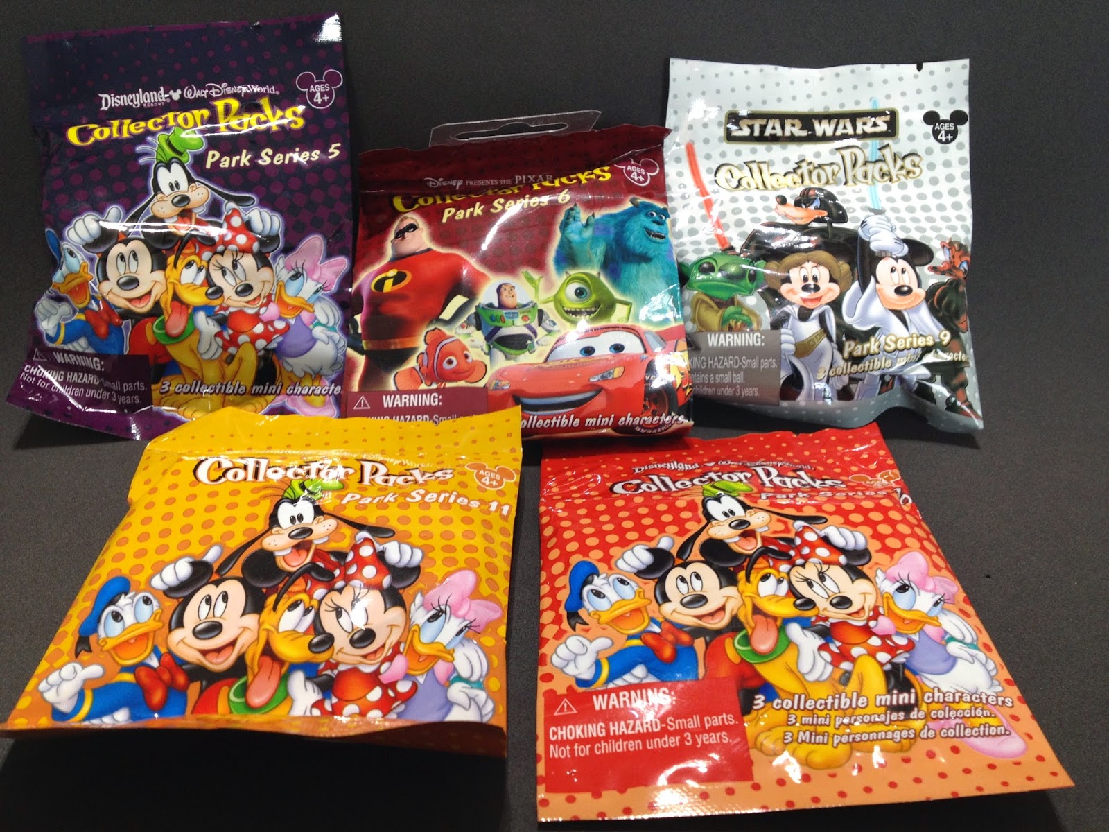 Galeria dos Brinquedos: Disney Collector Packs