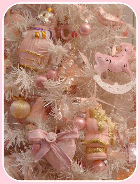 MY SHABBY FRENCH LIFE : SAPIN ROSE ET BLANC OU SAPIN BLANC ET ROSE