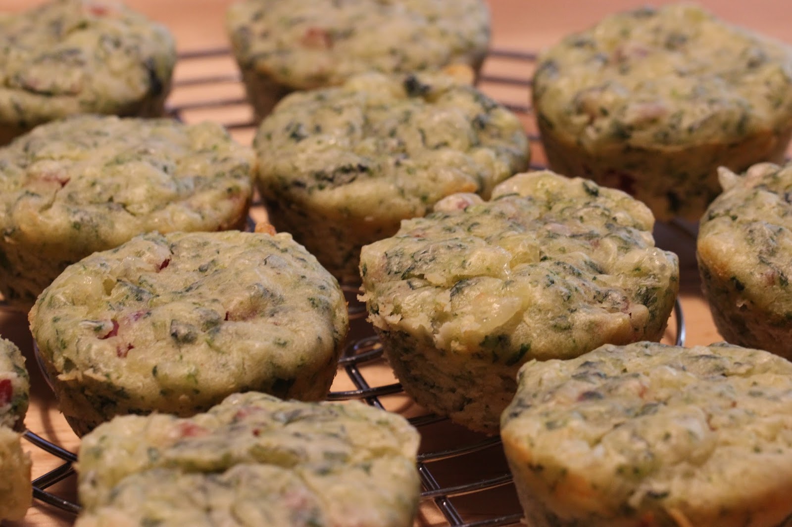 Leckereien aus der (Mini-)Küche: Spinat-Käse-Muffins