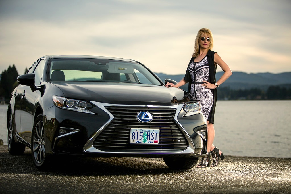 2016 Lexus ES 300h Review : The Ultimate Style Ride | MAPLE LEOPARD