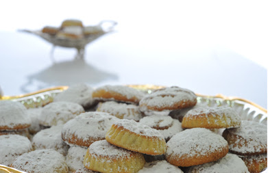 Simple Eid Cookies (ka’ak) - How to Make Simple Eid Cookies (ka’ak ...