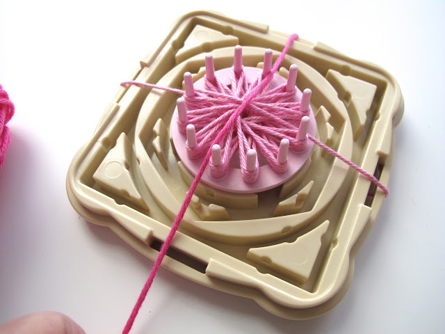 Addicted to Making: English Daisies, Flower Looms & King Henry VIII...