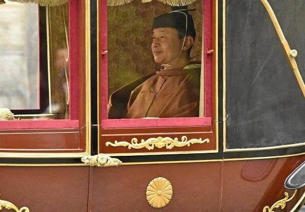 Japan's Emperor and Empress visited Ise Jingu Shrine in Mie