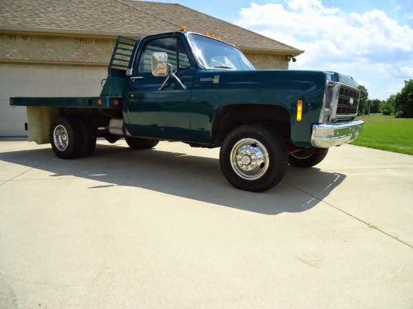 1979 Chevy Dually 1 ton truck - 4x4 Cars