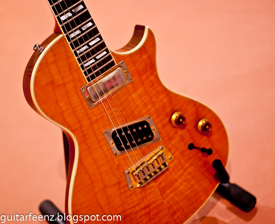 Guitar feenz: Gibson Nighthawk - The Prodigal son returns