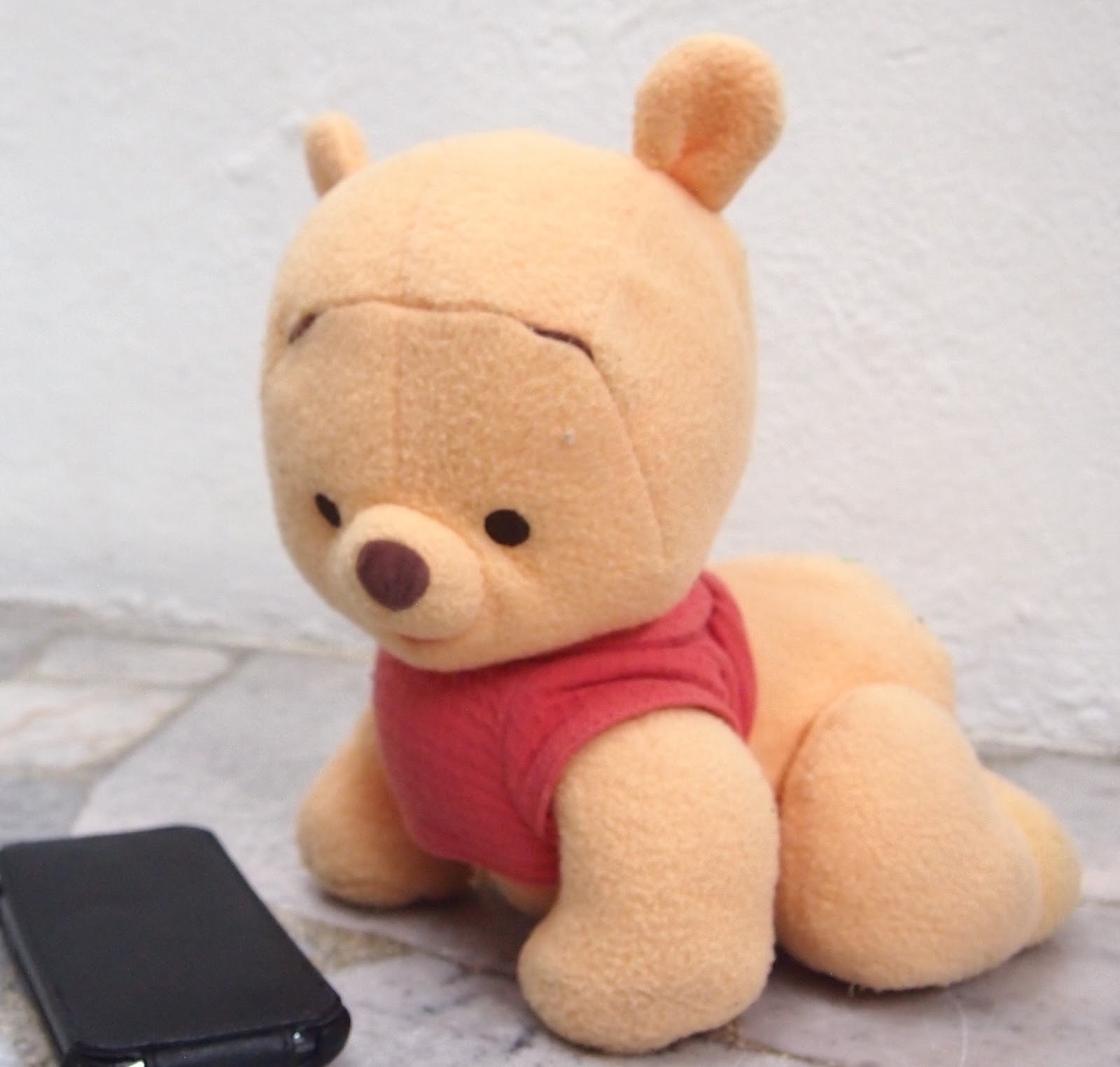 JuaiMurah: Fisher-Price Pooh Babies Magic Touch 'n Crawl