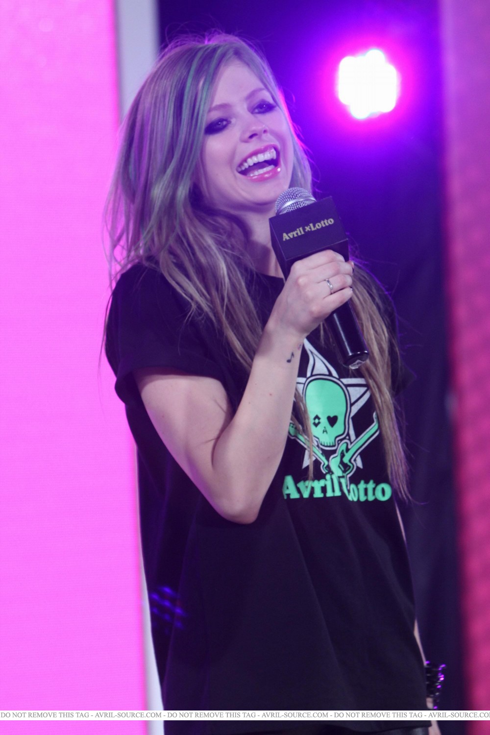 The best of Avril Lavigne Brasil: Avril x Lotto Conference Pékin 28042011