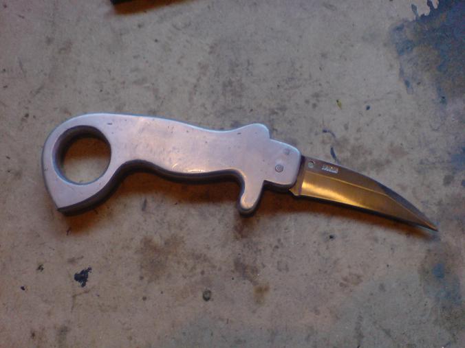 WeaponCollector's Knuckle Duster and Weapon Blog: How to make a ...