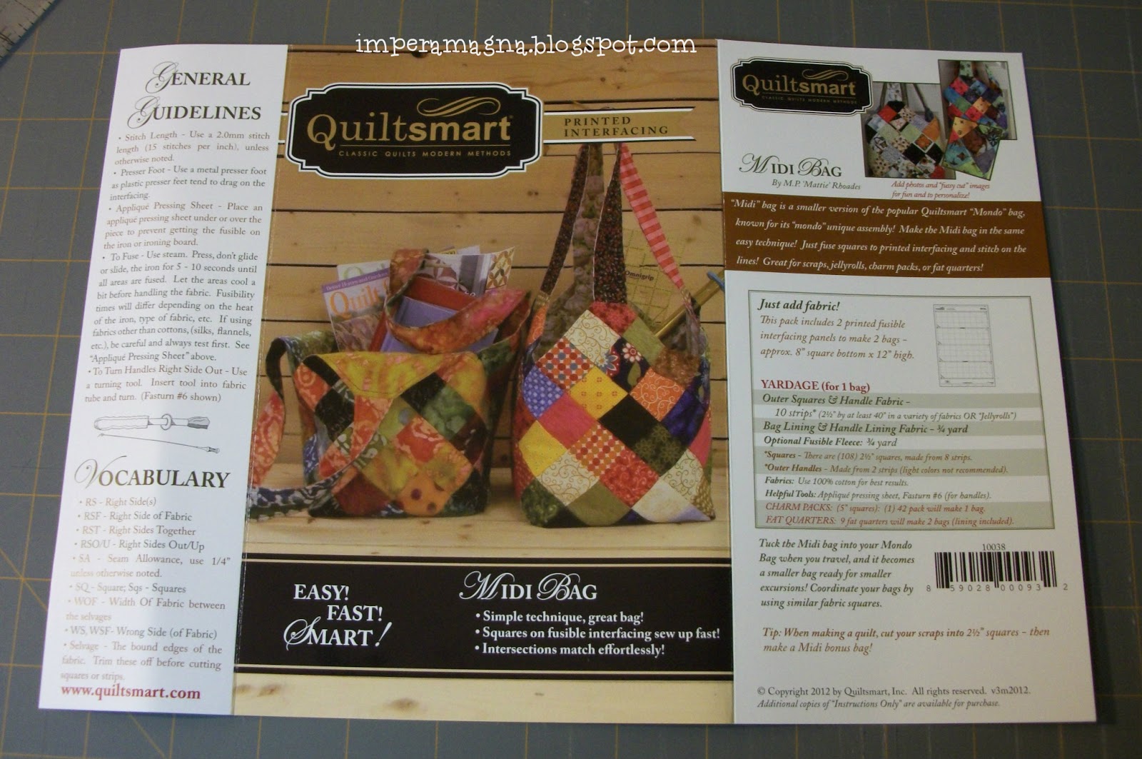 The Adventures of the Empress of the Universe: Midi Bag Adventure