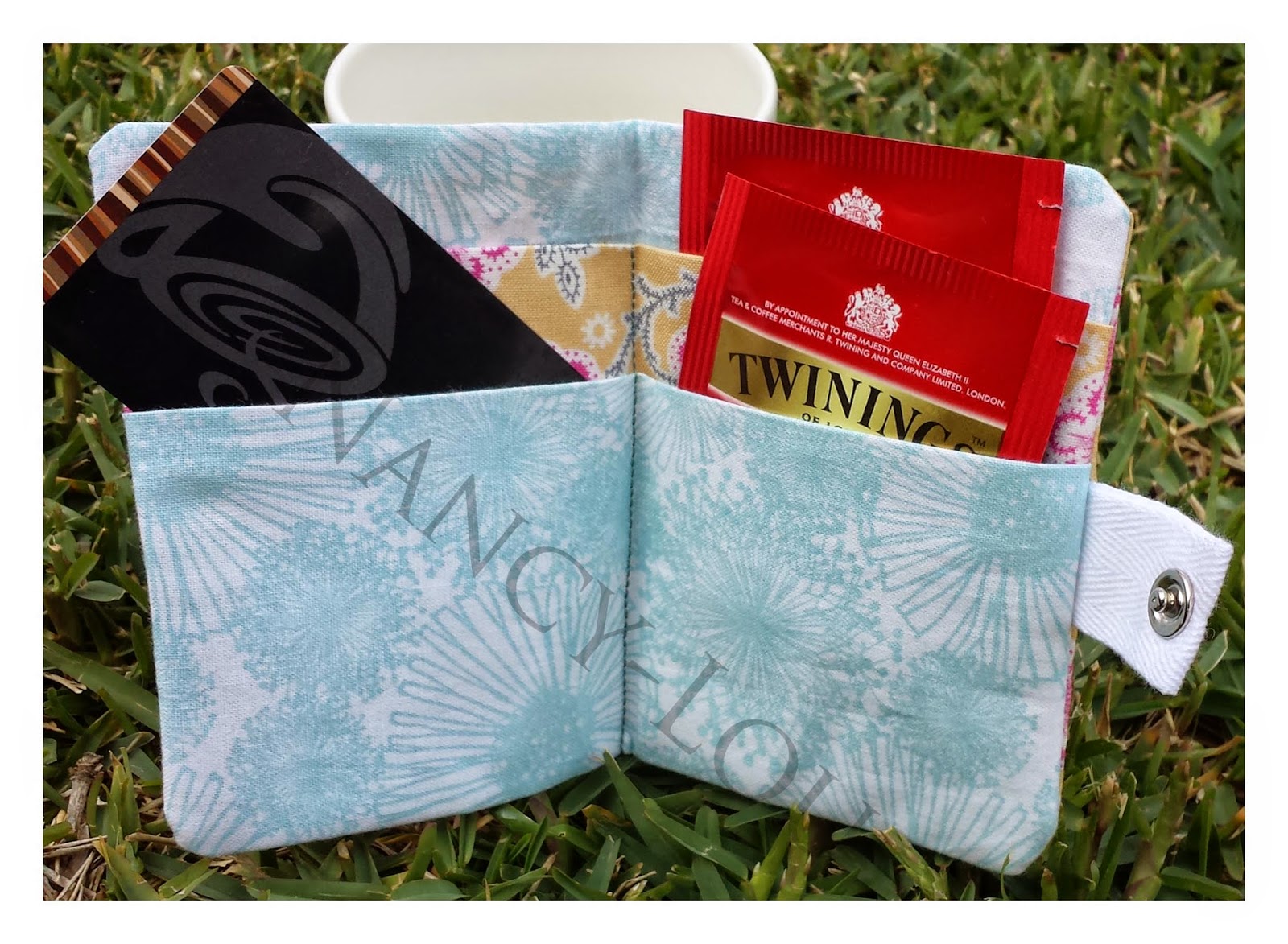 Machine Embroidery- In the hoop reviews : DigiStitches-Easy Tea Bag Holder