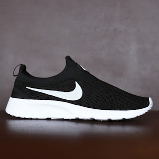 Sepatu Nike Kaishi Run Grade Original Warna Hitam Putih [NKRHP-GO002 ...