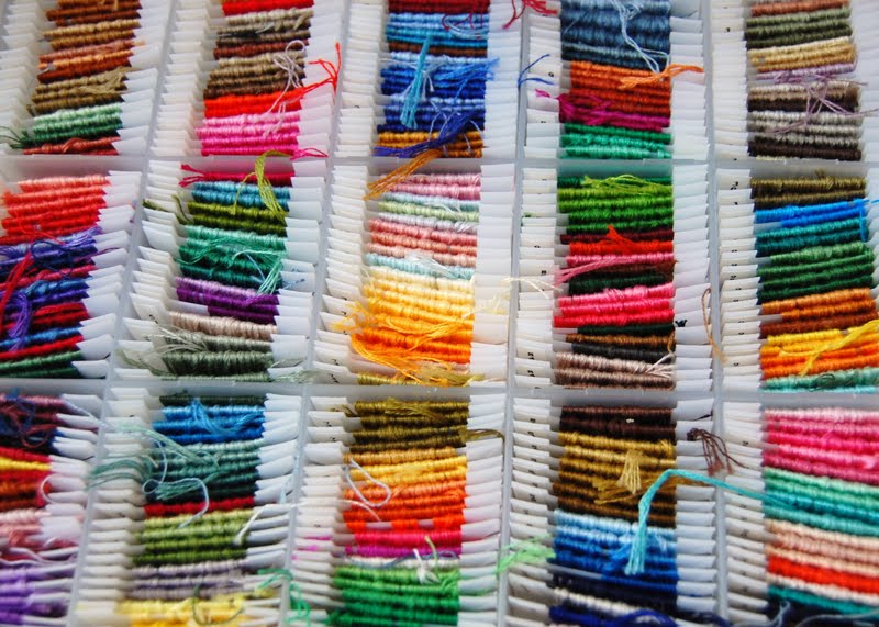 Thar She Sews!: Things I dig Friday: Embroidery fever