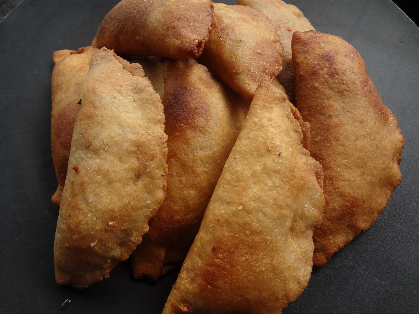 Suma's Recipes: Sweet folded puri(madhura madakku puri)
