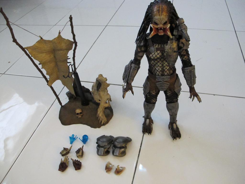 The House Of El: Classic Predator Hot Toys 1/6 Scale Figure Review