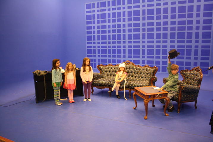 Mezzetino by Magda Condurache: Pisicile aristocrate by Mezzetino