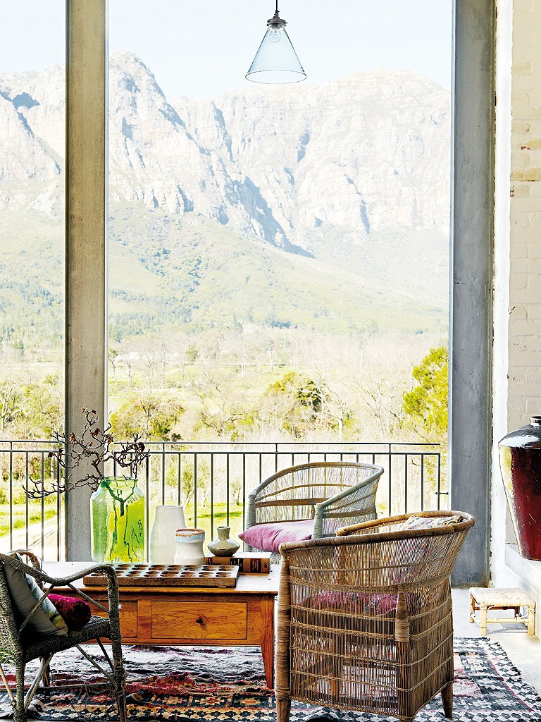 Natural Life in a cozy South African farm style house