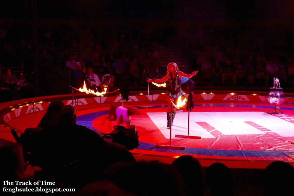 Big E 2015 - Circus Spectacular | The Track of Time