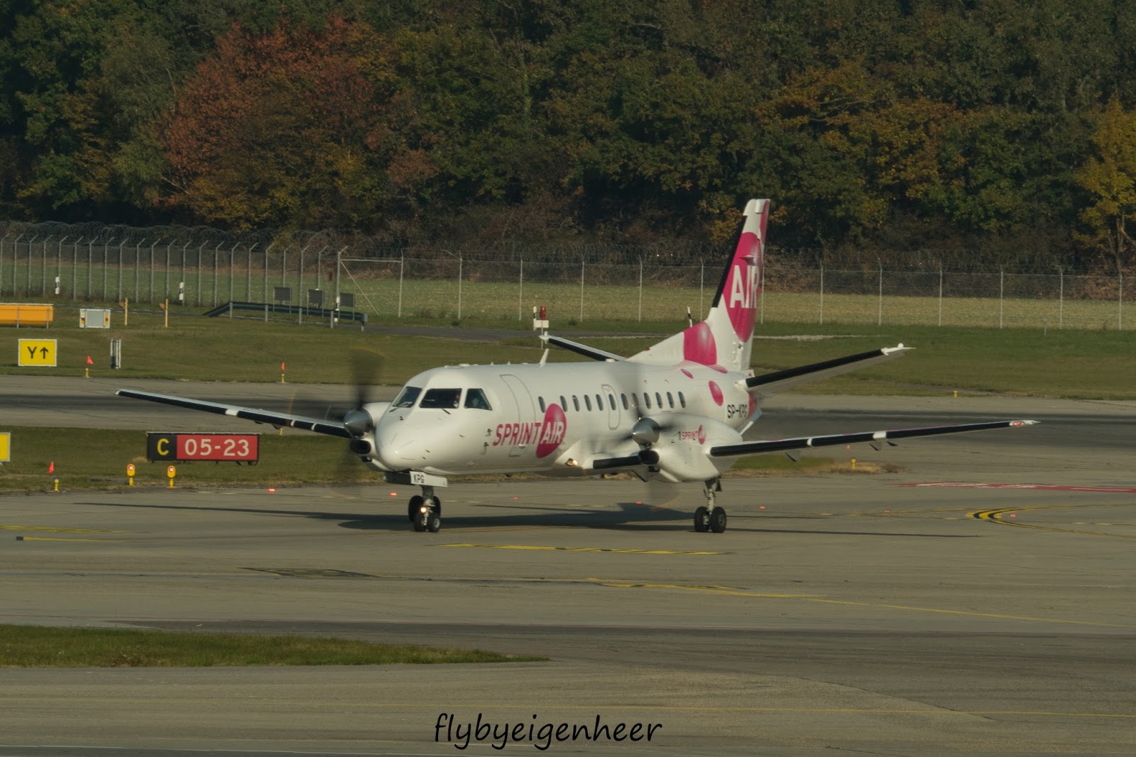 FLUGZEUGE: SP-KPG Saab 340A SF34