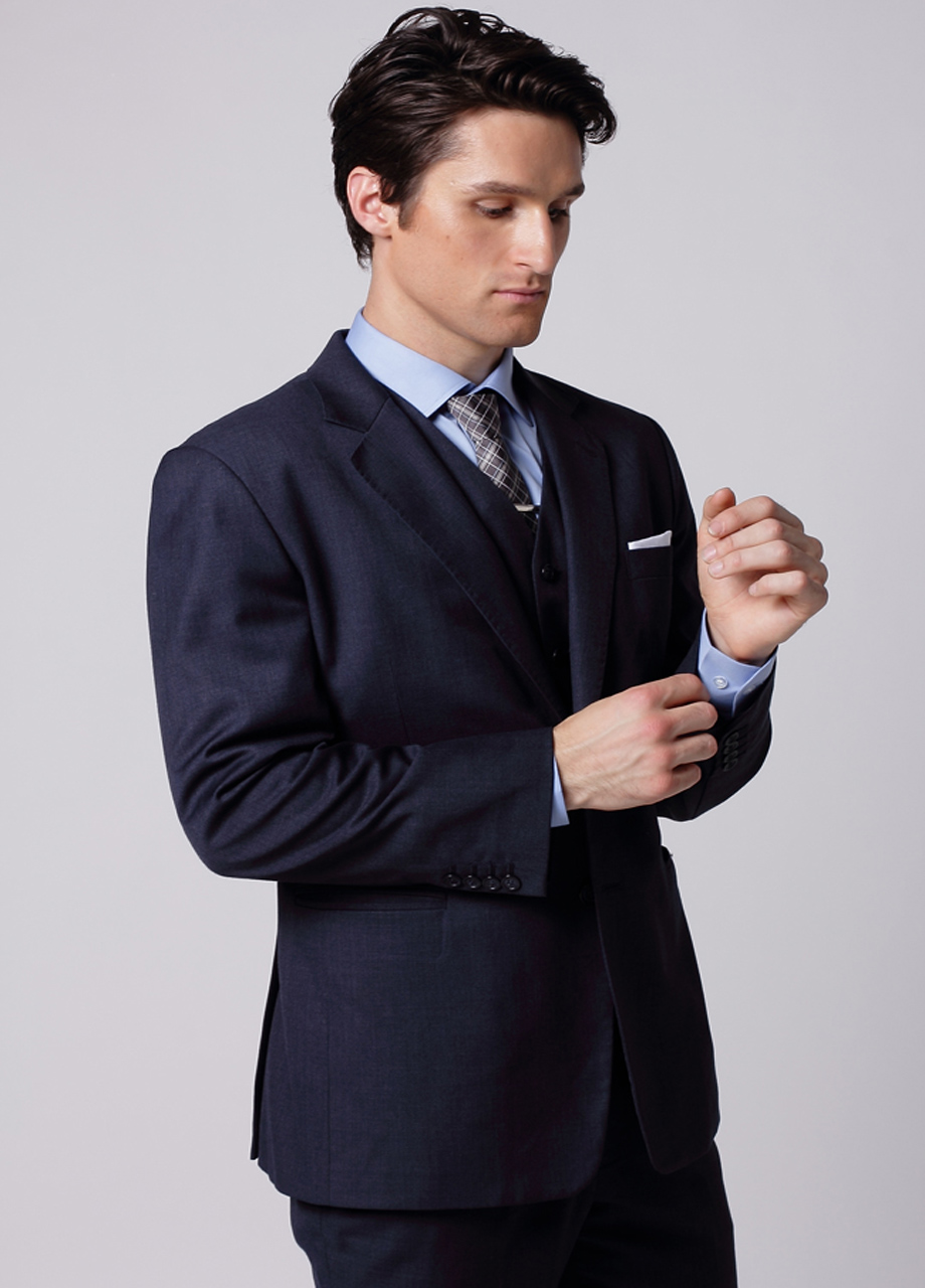 Custom Man Suits Blog: January 2013