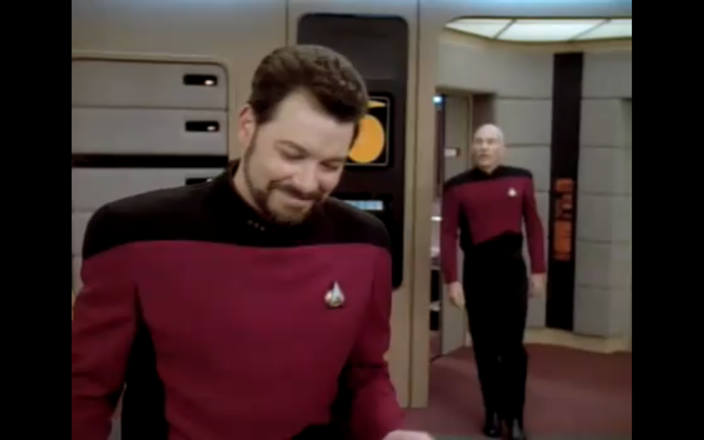 Rikers Adverntures: Riker meets the Captain