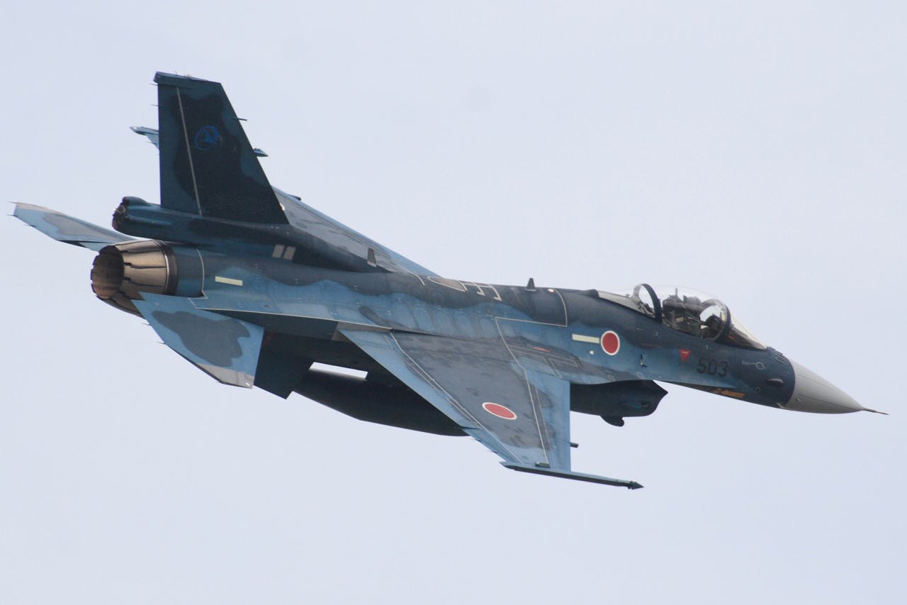 WARFARE Blog: MITSUBISHI F-2. Em defesa da nação do sol nascente.