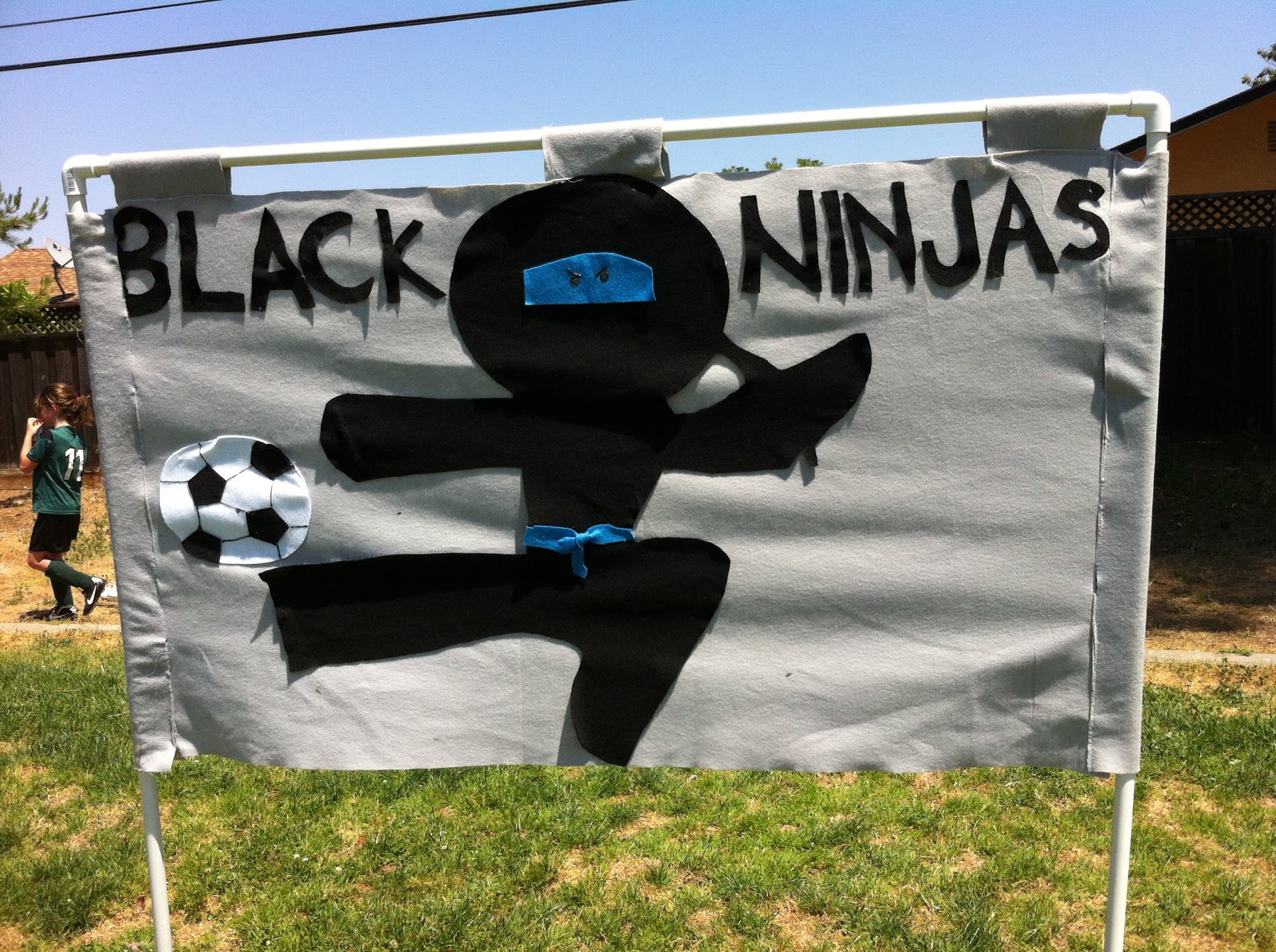 hummingbird hype: DIY Soccer Banner NINJA