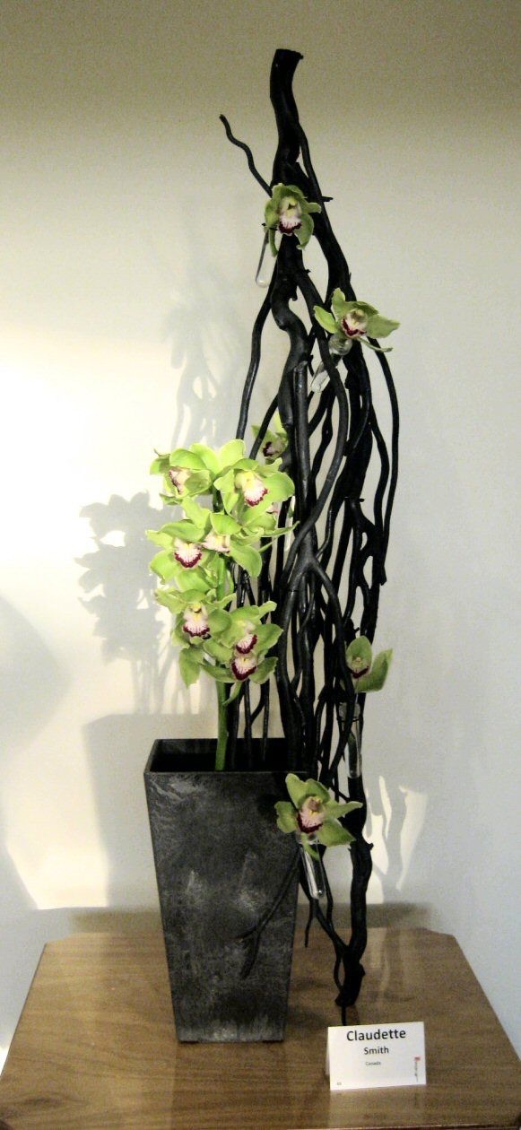 New Garden Club Journal: Lovely Creative Floral Designs