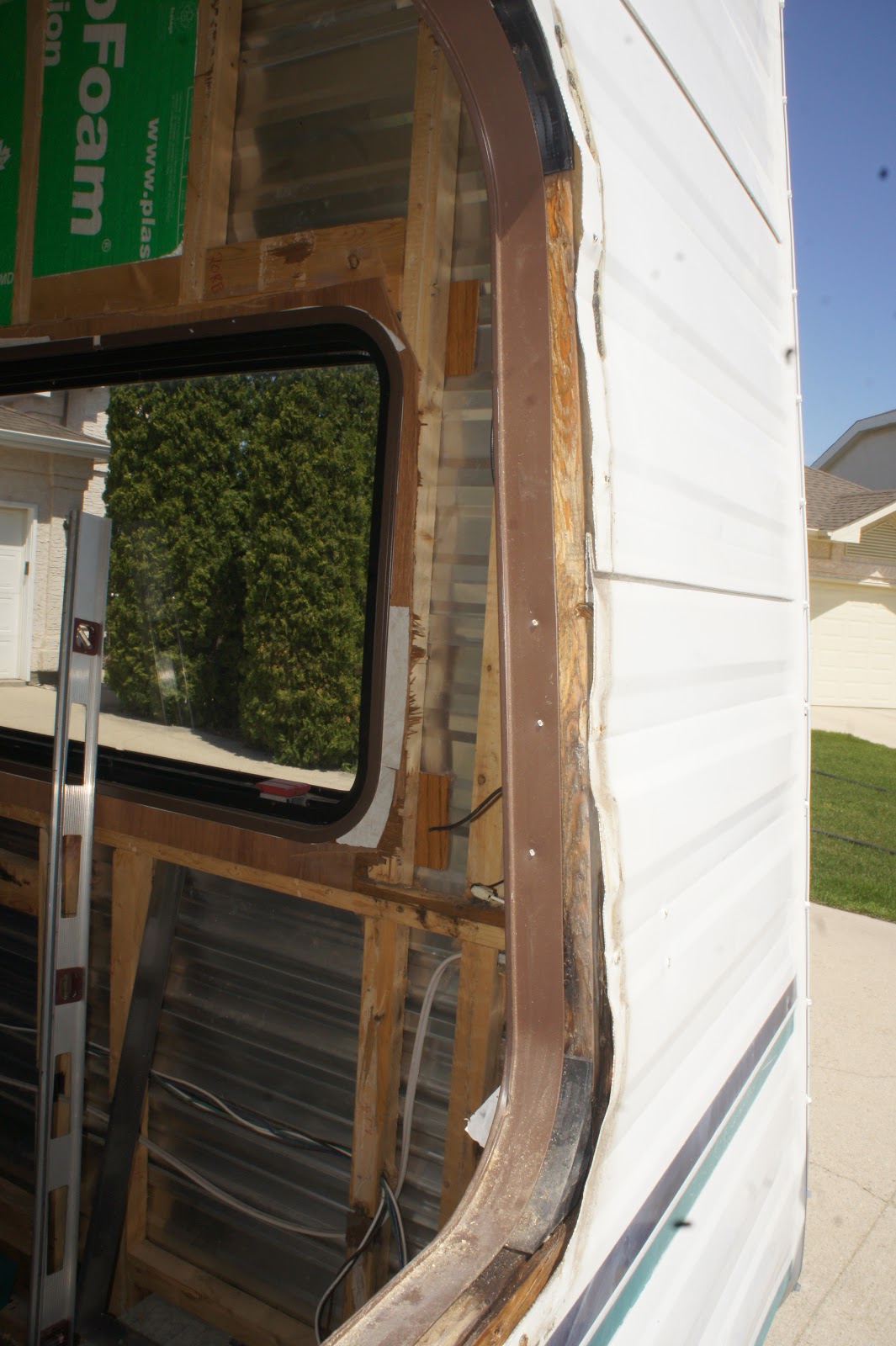 Alice gets a makeover: Ep. 9 - Window repair