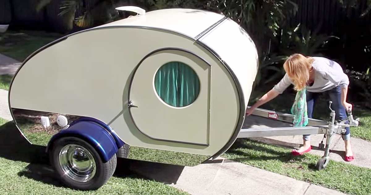 transpress nz: Gidget Retro Teardrop Camper