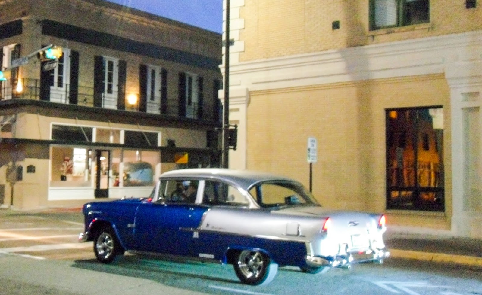 EL RRUN RRUN: VINTAGE 1955 BEL AIR IN BROWNSVILLE'S HISTORIC DISTRICT