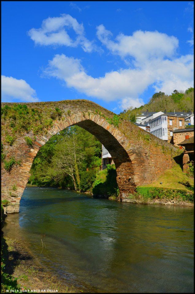 XOAN ARCO DA VELLA: PONTE VELLA - NAVIA DE SUARNA