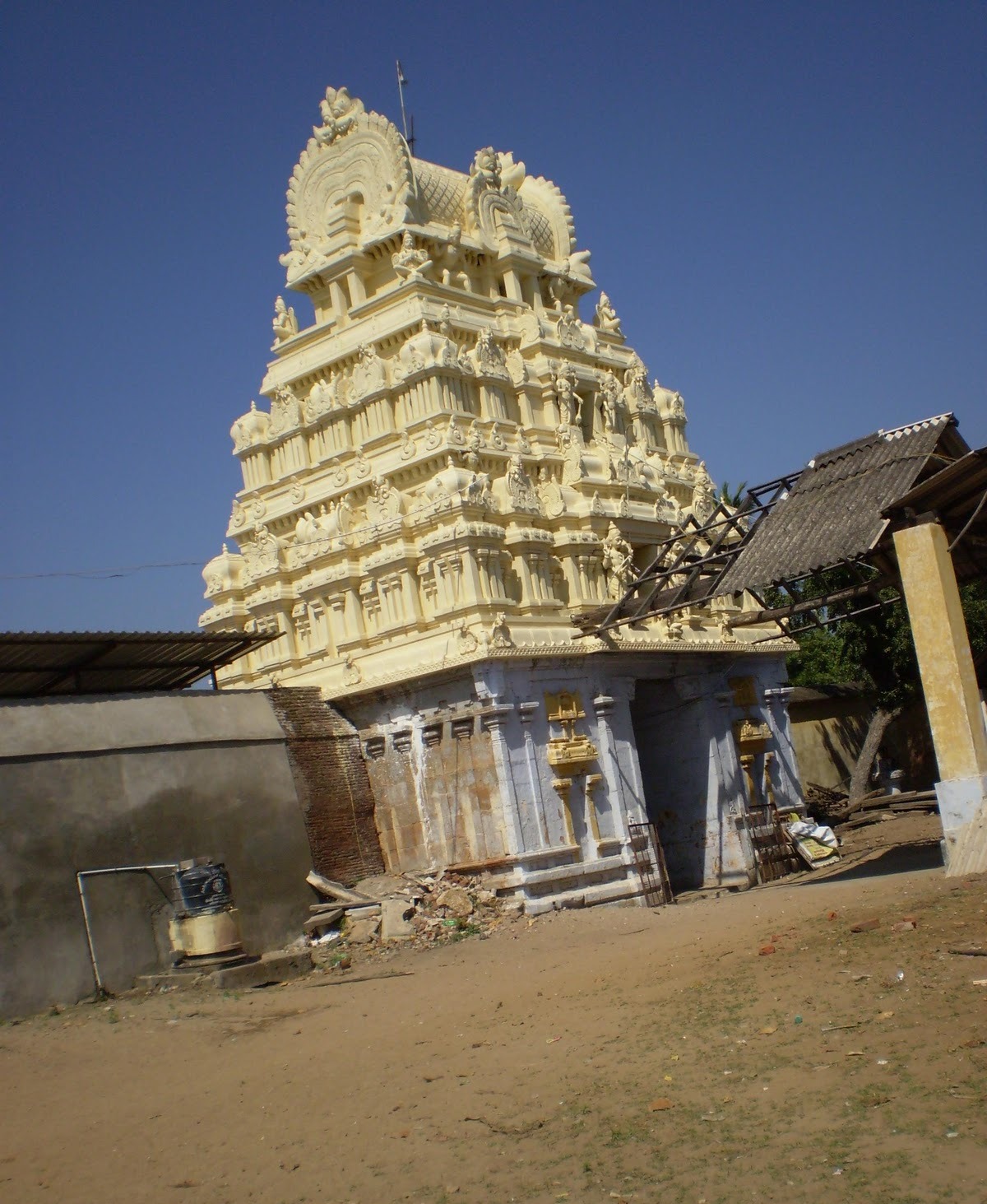 Tamilnadu Tourism: Appakkudathaan Perumal Temple, Thirupper Nagar ...