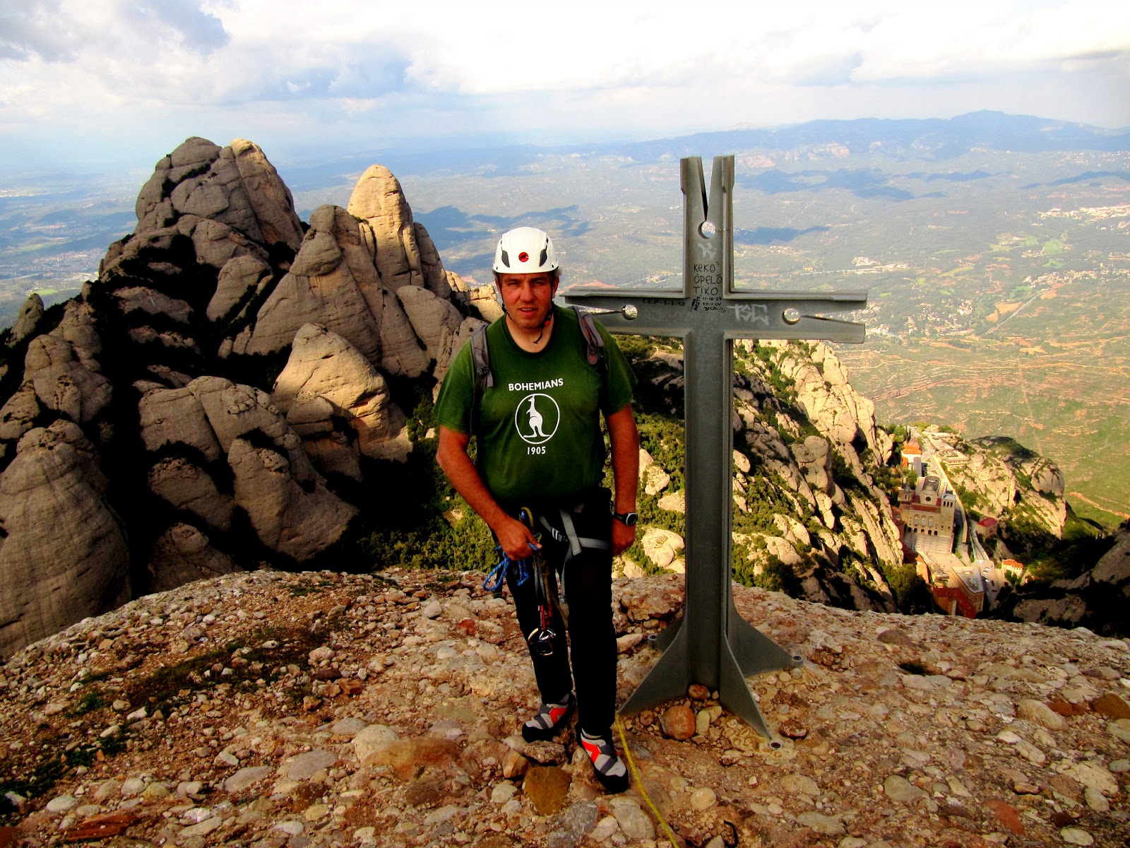 montañismo ultrapesado: EL GORRO FRIGIO. VIA JOAN MARC. ESCALADA EN ...