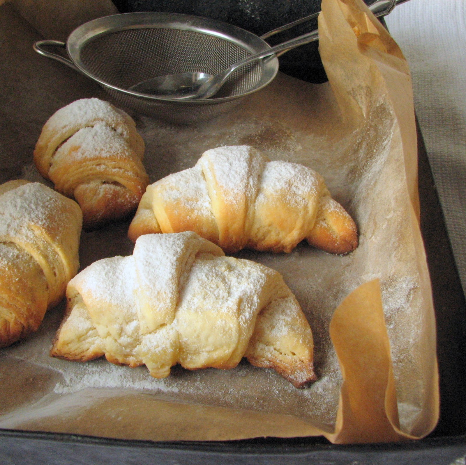 caiet cu retete: Cornuri foarte fragede