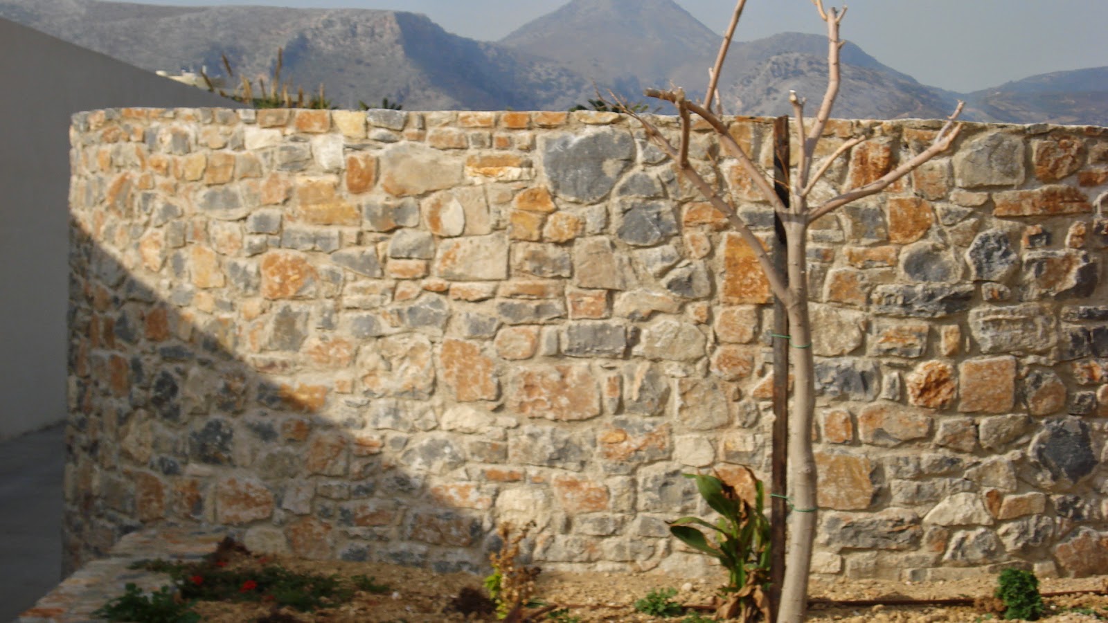 ΚΡΗΤΙΚΑ ΦΥΣΙΚΑ ΠΕΤΡΩΜΑΤΑ: CANDIA MARIS